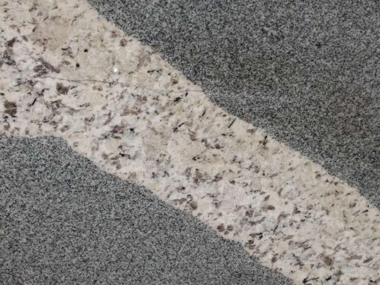 Pegmatite Rock – Formation, Composition & Geologic Setting
